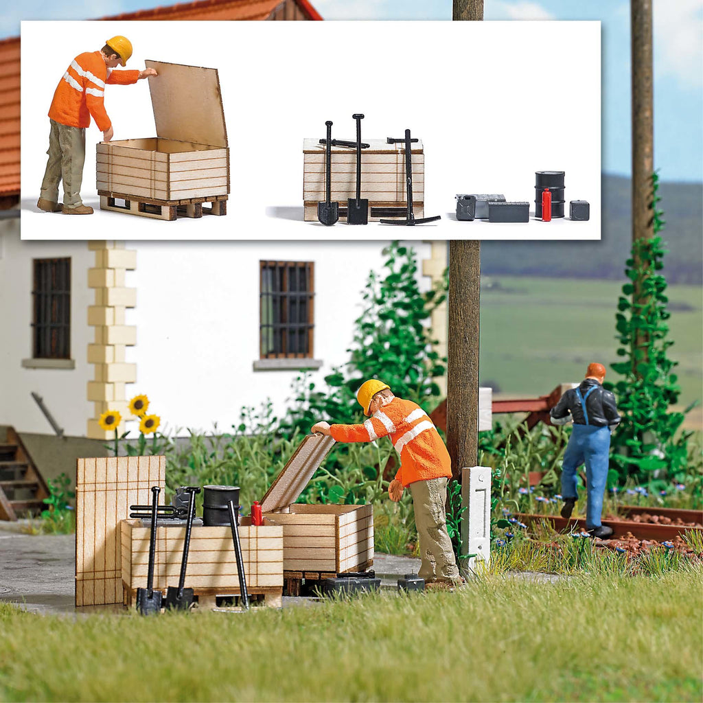 Busch 10703 A-Set Railway worker – Scalology Ltd.